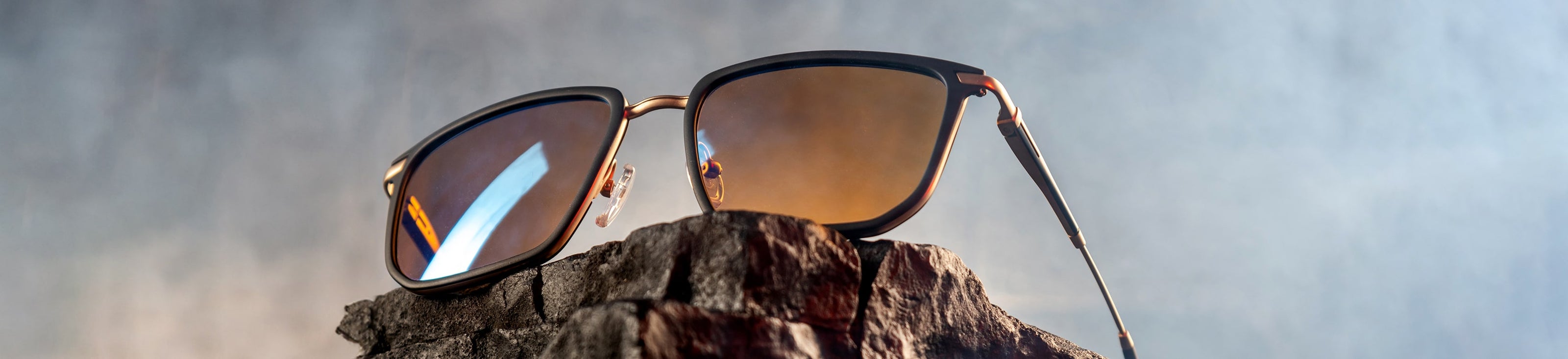 Hybrid Series – Hyperlight Optics®